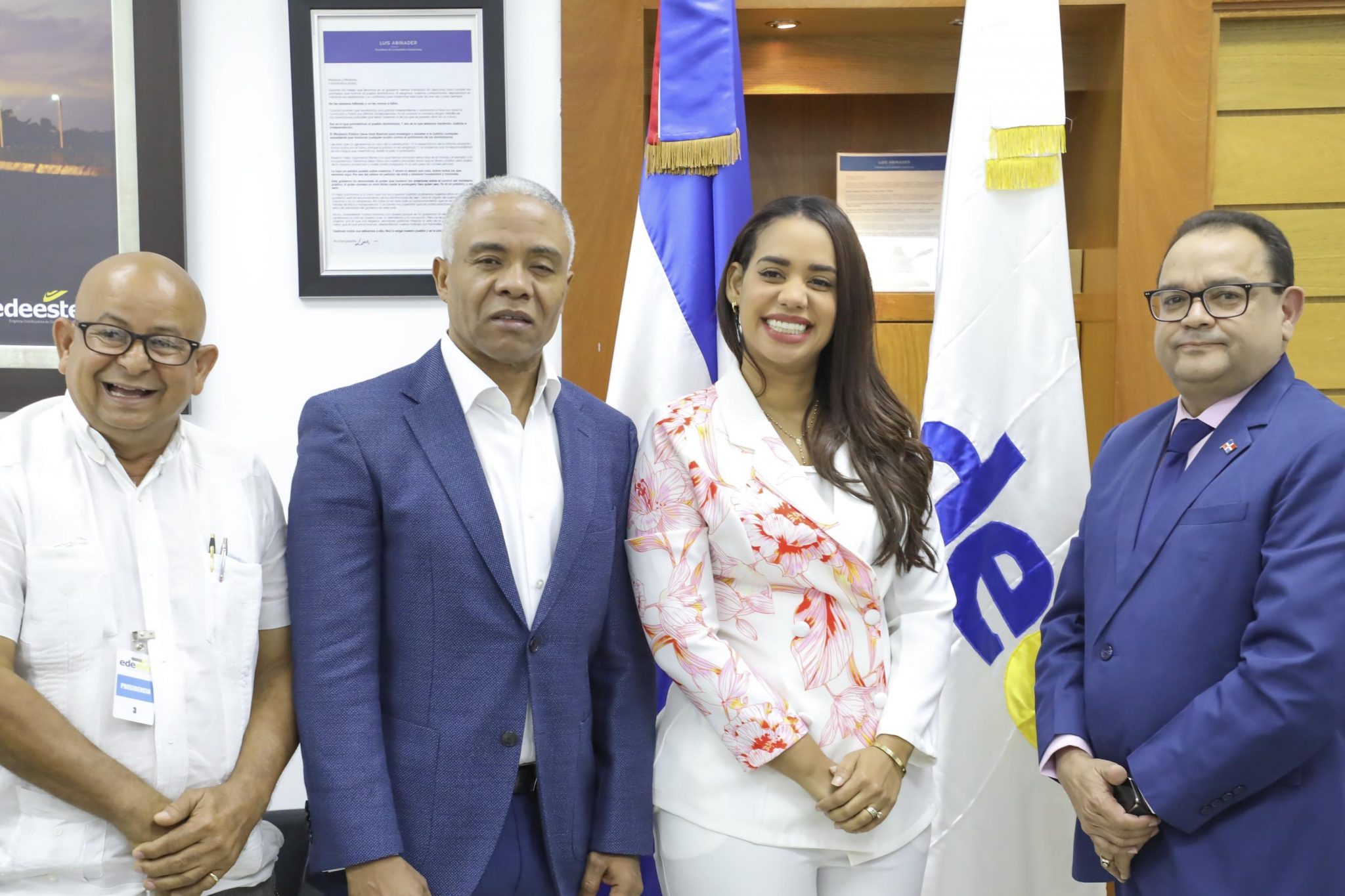 Gerente general de EDEEste recibe visita de alcaldesa electa de Santo ...